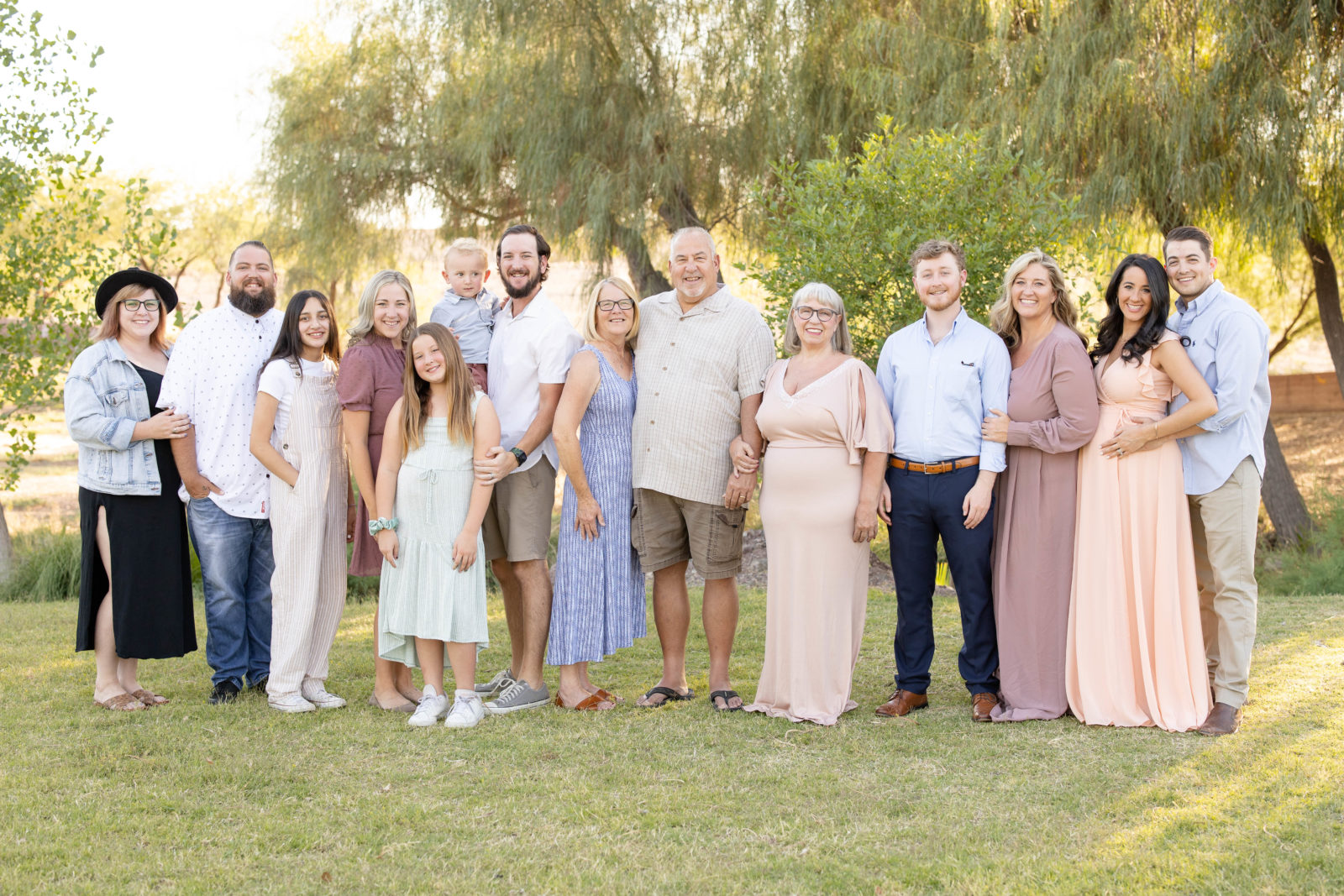 Multi-Generational Family Photo Session / Extended Loken Family ⋆ ...